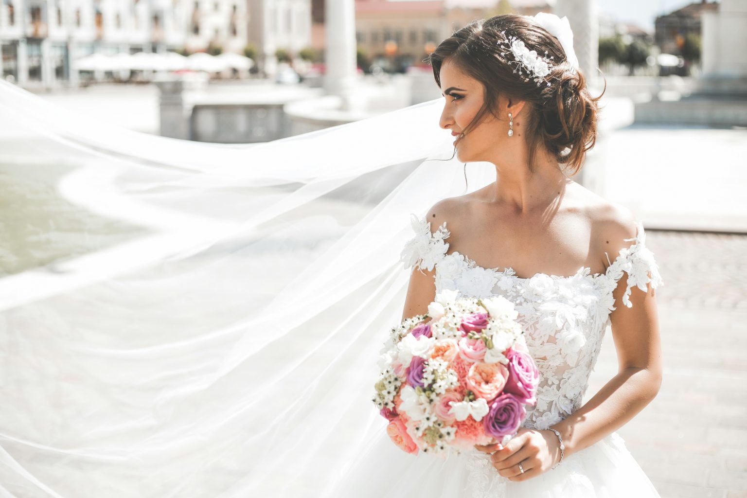 Mail Order Brides - How to Choose the Best Mail-Order Bride